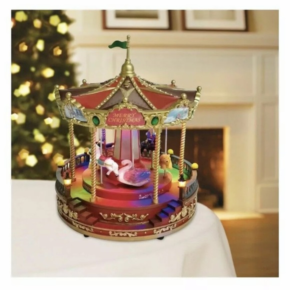 Holiday Time | Holiday | Holiday Time Musical Carousel New | Poshmark